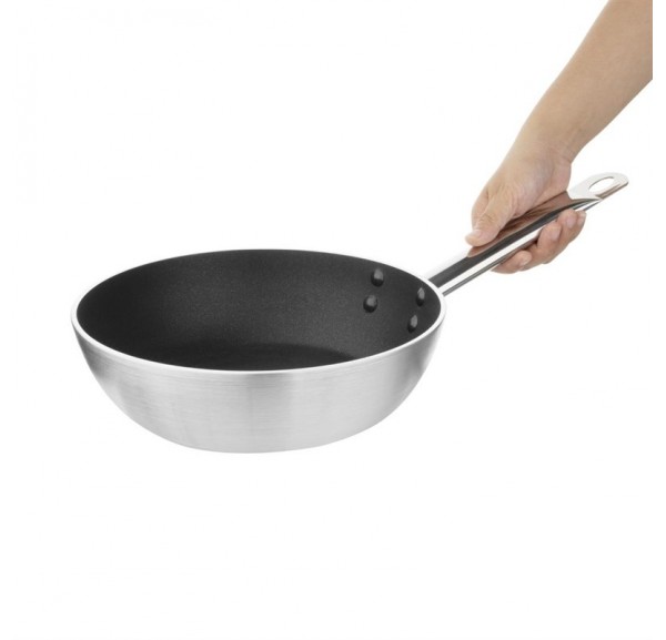 Sauteuse induction conique antiadhésive Vogue 240mm